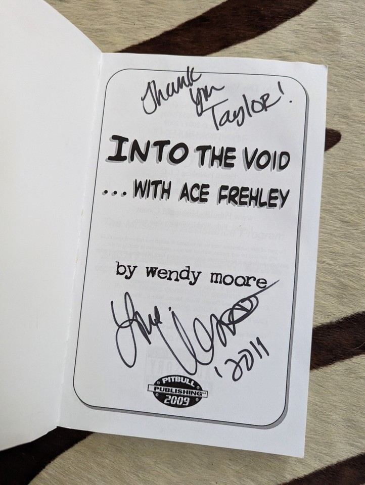 Rare Soft Cover Book Into The Void Ace Frehley Wendy Moore Kiss GUC ...