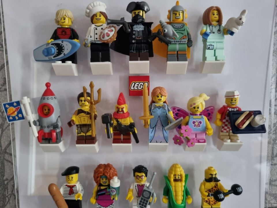 LEGO Minifigures Series 17 71018 Complete Set -Mounted Display Box ...