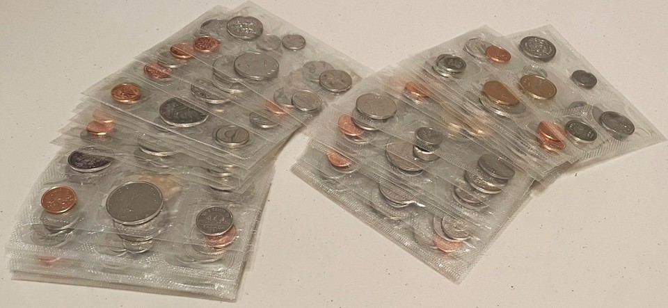 💥$211 FACE VALUE CANADA COINS & MINT SETS (1970-1996)💥UNSEARCHED⚡️FREE ...