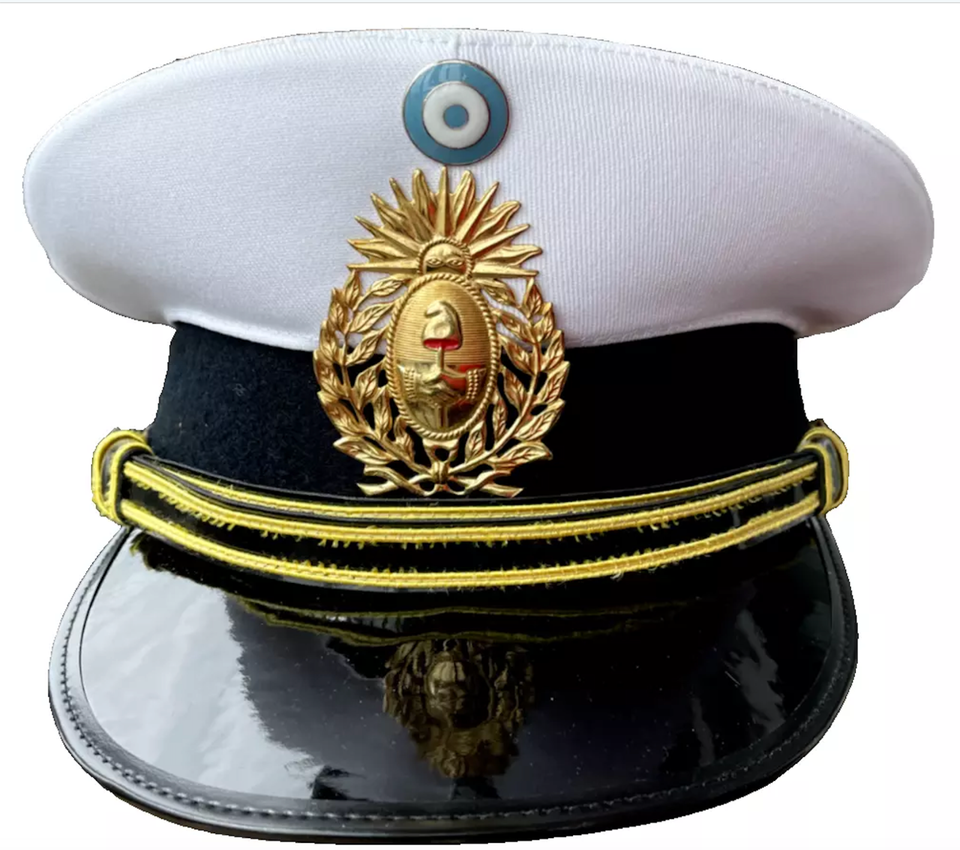 Summer dress uniform of First Sergeant NCO (OR-8 NATO of the Argentine ...