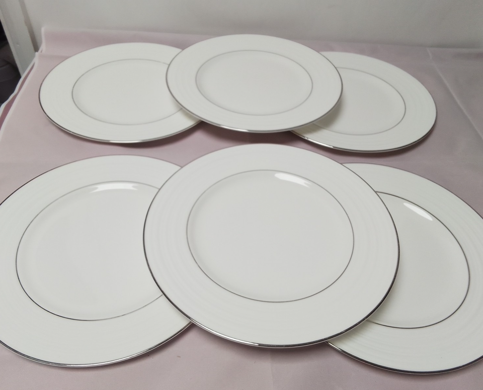 Soho Platinum by Linea ~ Set of 6 Dinner Plates ~ Excellent Condition ...