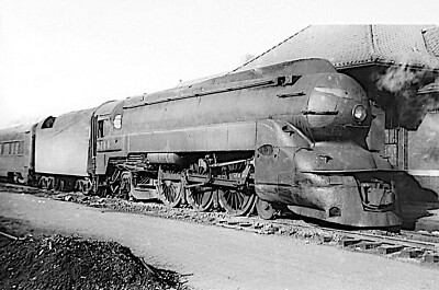 PRR K4 3768 Streamliner Train Springfield 1946 5 x 7 Photo | eBay