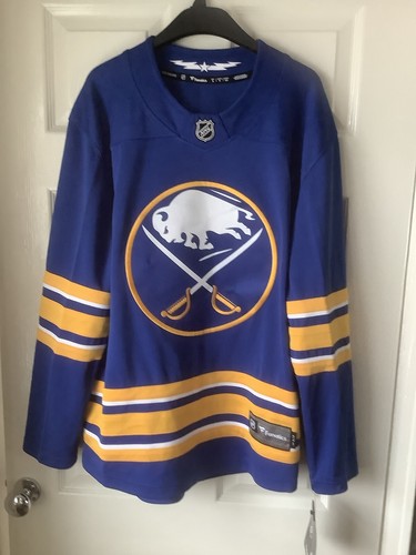 Brand New With Tags Fanatics NHL Buffalo Sabres Jersey Small Skinner 53 ...