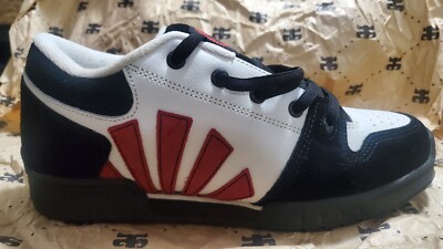 Ipath vintage skate sneakers Yogi Low Black White and Red Size 9 | eBay