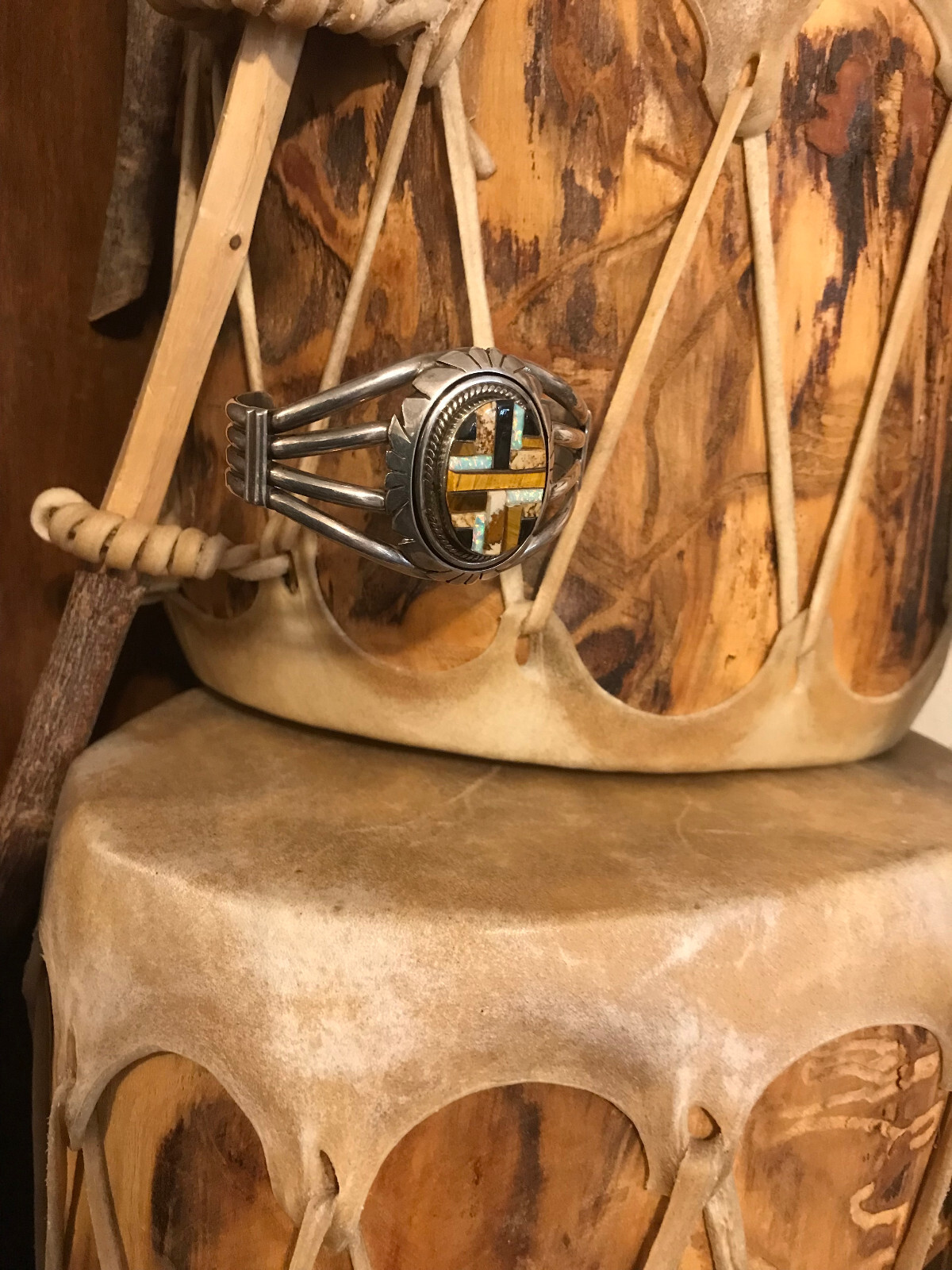 Navajo Artist Benjamin Becenti Vintage Sterling Cuff - Gem