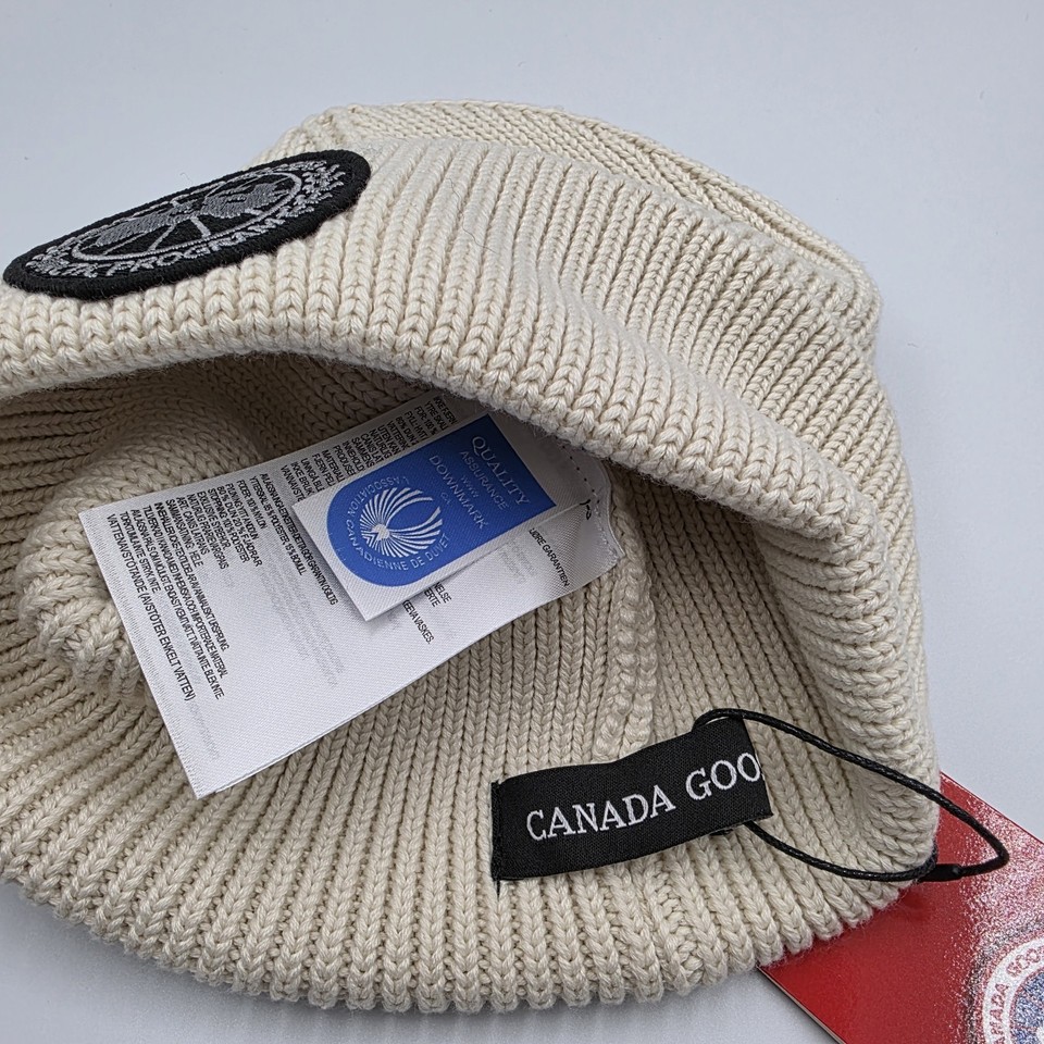 Men’s designer Canada Goose Beanie White With Black Logo | eBay