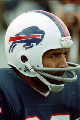 NFL Running Back Oj Simpson Of The Buffalo Bills 1975 OLD PHOTO 17 ...