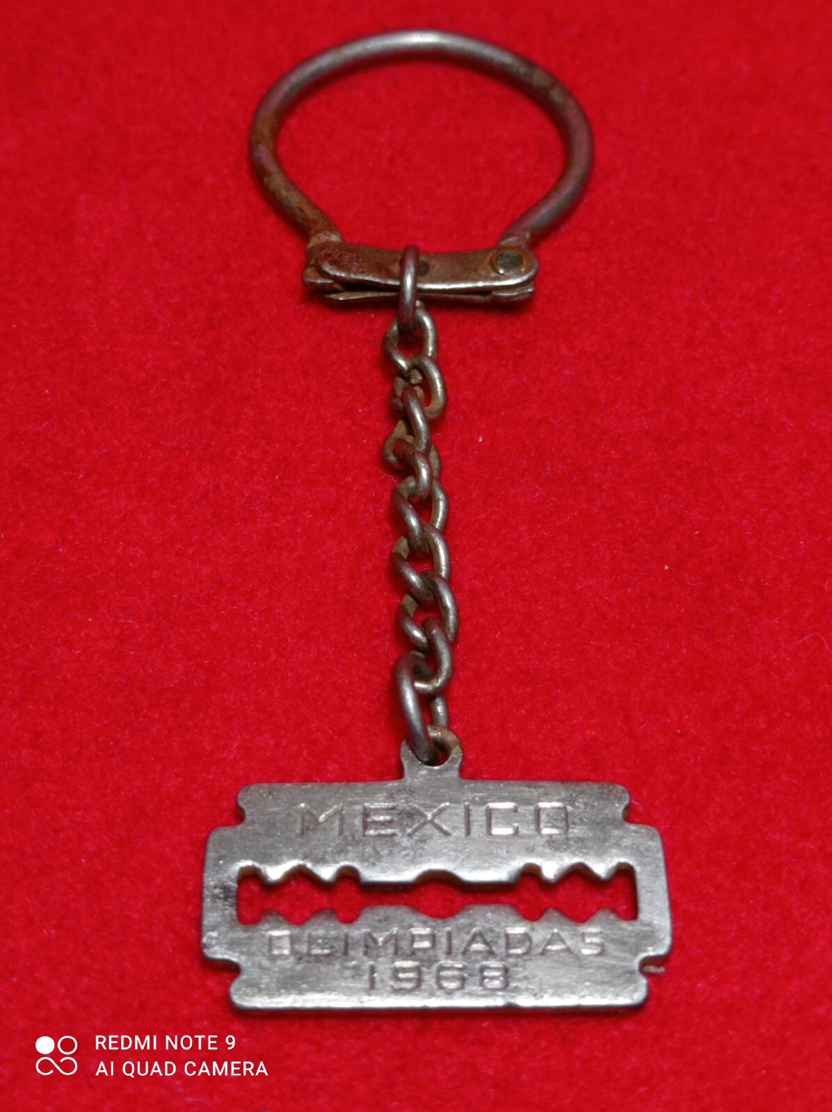 XIX SUMMER OLYMPIC GAMES MEXICO 1968 GILLETTE KEYCHAIN PROMOTIONAL BLUE ...