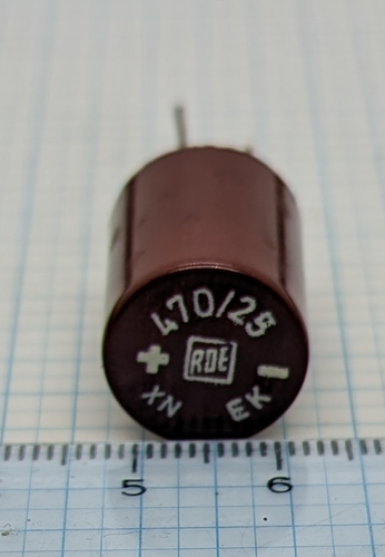 LOT 4 Genuine ROE 470uF 25V EK series Bakelite Audio Capacitors ##NOS ...