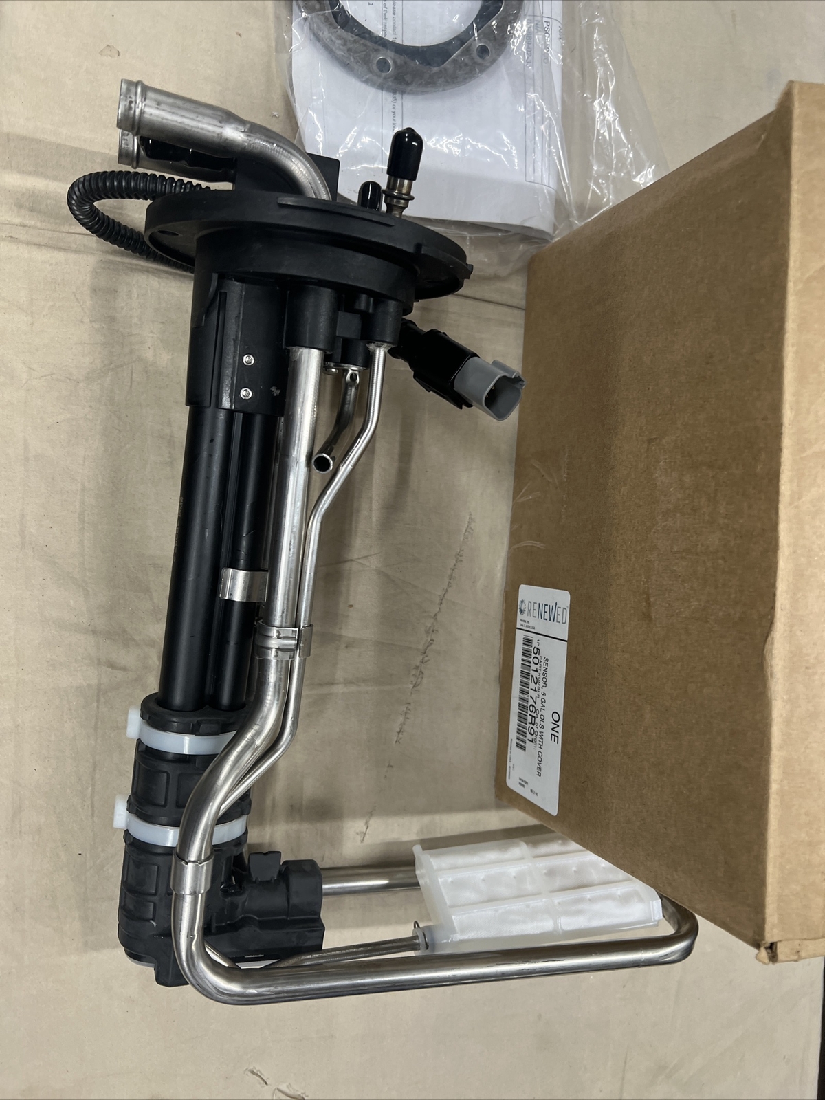 Navistar International 5 Gallon DEF Tank QLS Sensor Head Unit ...