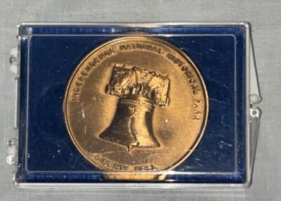 Vintage Liberty Bell Commemorative Bicentennial Coin Medal 1776-1976 ...