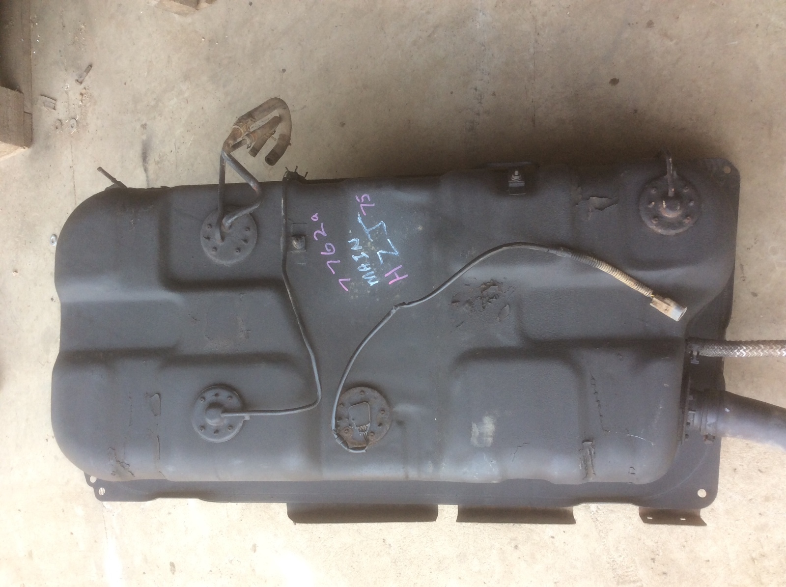 Toyota Landcruiser HZJ75 Main fuel tank diesel (7762a) | eBay Australia