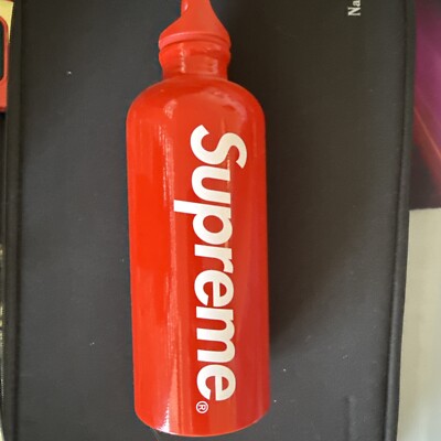 Supreme SIGG Traveller 0.6L Water Bottle Red SS18 | eBay