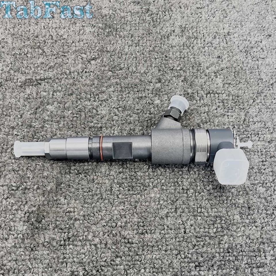 4X Fuel Injectors 1J801-53052 For Kubota V2403 D1803 Engine KX040-4 ...