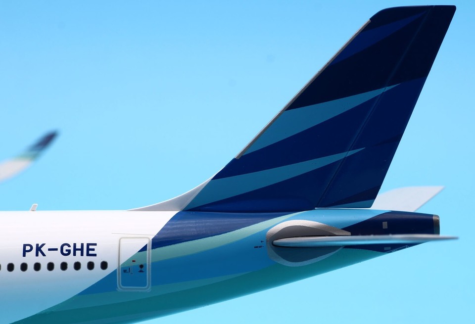 JC Wings 1:200 Garuda Indonesia Airbus A330-900neo Diecast Aircraft ...
