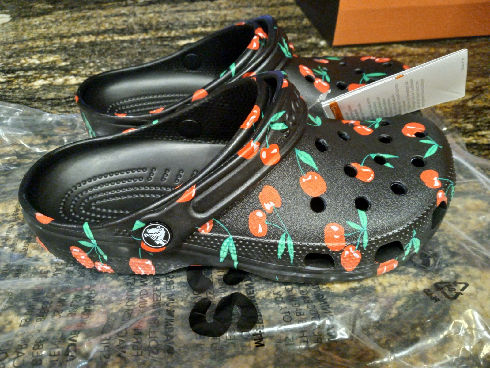 Crocs Men With Prices