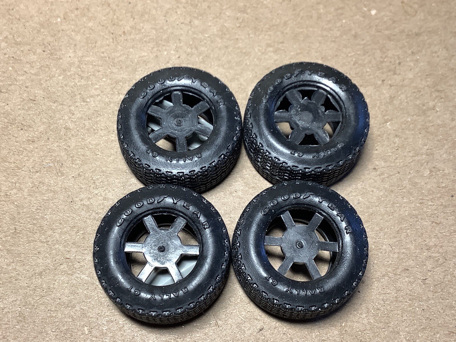 1/25 scale model car kit 65 Riv Lowrider Good Year Tire Set No Box | eBay