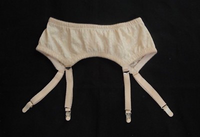 CROWN Lace Embroidery Adjustable 4 Strap Beige Garter Belt Plus Size 44 ...