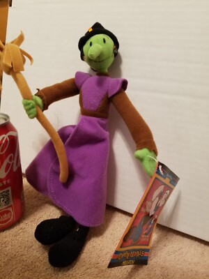 Kellytoy 2003 Plush Popeye Olive Oil as Witch has Broom 9 inch | eBay