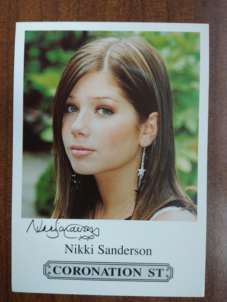 Nikki Sanderson Girl Actress Former Coronation Street Actress Nikki