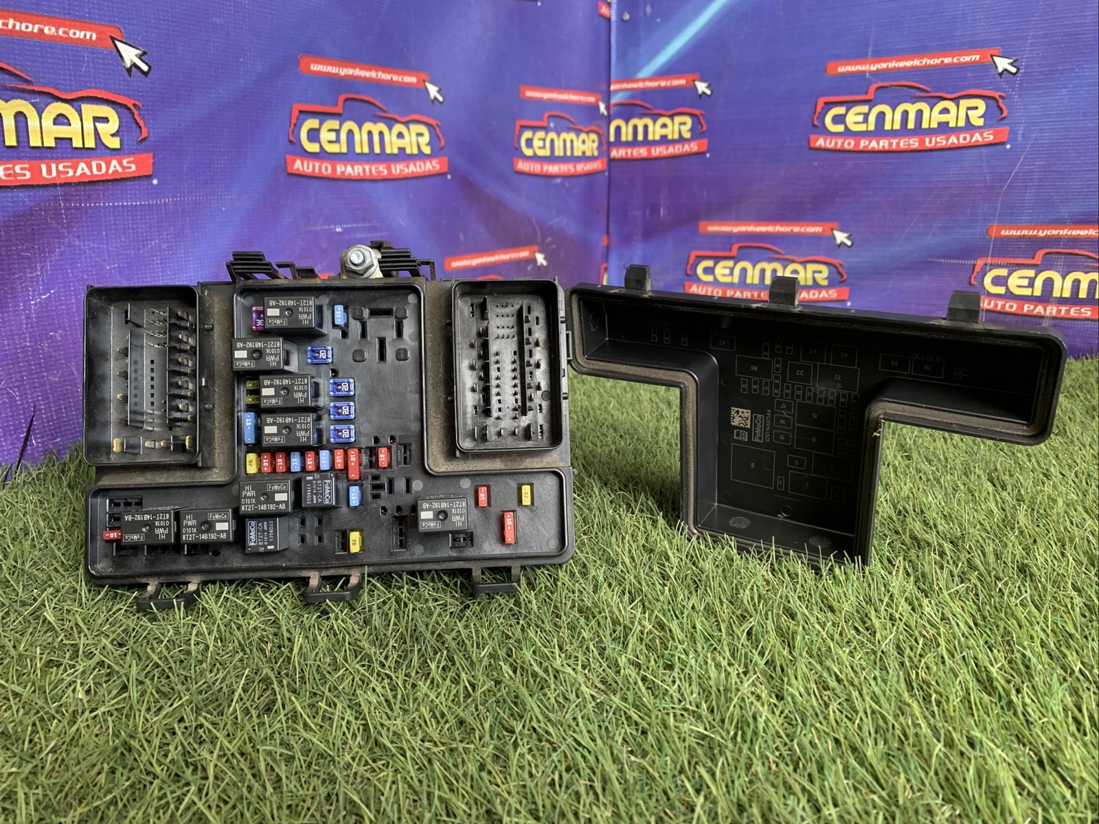 2016 Ford Edge Titanium BCM Body Control Module Fuse Box Cabin G2GT ...