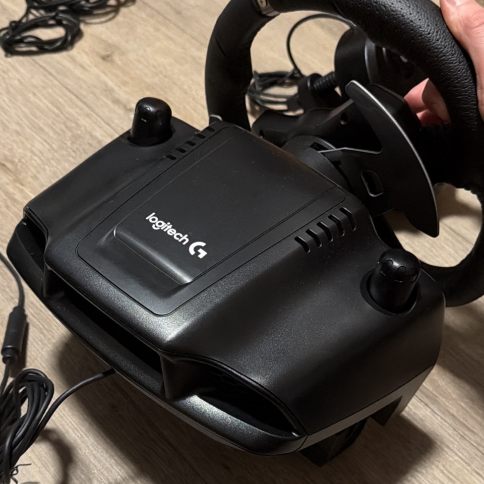 Logitech G920 SE Racing Wheel, Pedals & Shifter Bundle for Xbox | eBay