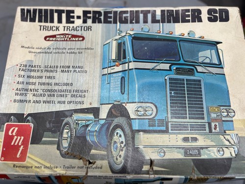 AMT t530 White Freightliner SD Cabover Vintage Semi Truck 1/25 McM kit ...