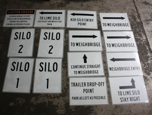 INDUSTRIAL COLLECTABLE Metal 45x60cm SIGN MAN CAVE Decoration ...