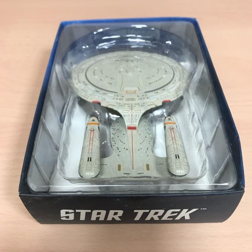 Star Trek deep space nine NCC-1701-d | eBay