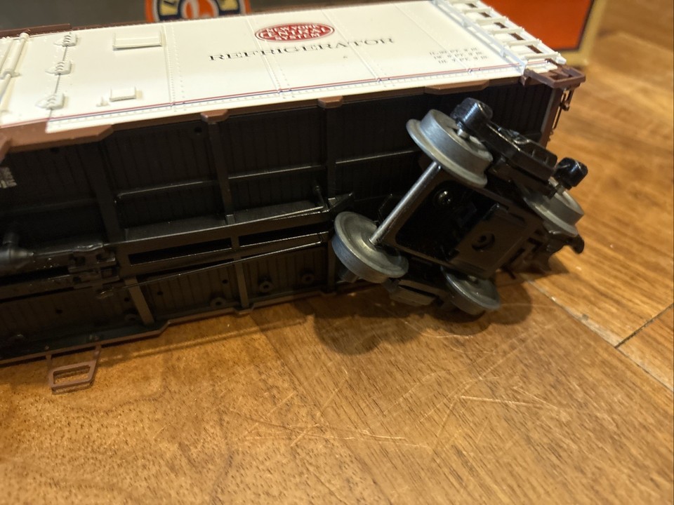 Lionel TCA Convention Car 2015 Merchants Dispatch Transit Reefer 6 ...