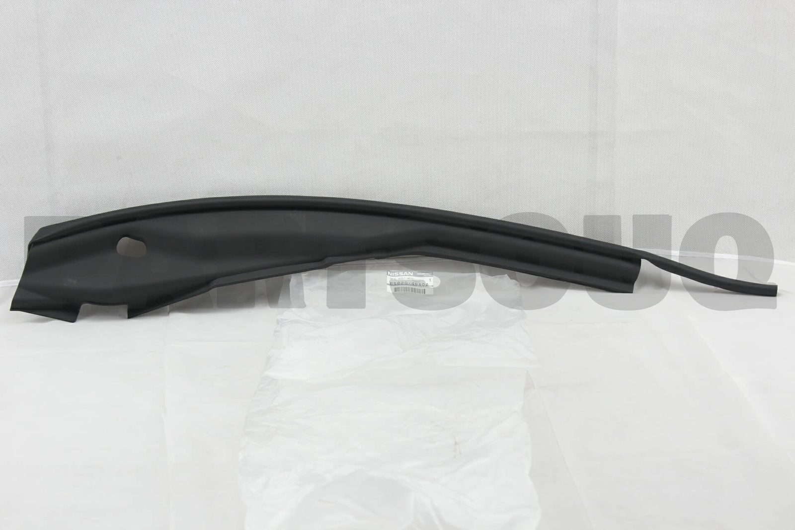 658204GA0A Genuine Nissan SEAL ASSY-HOOD 65820-4GA0A | eBay