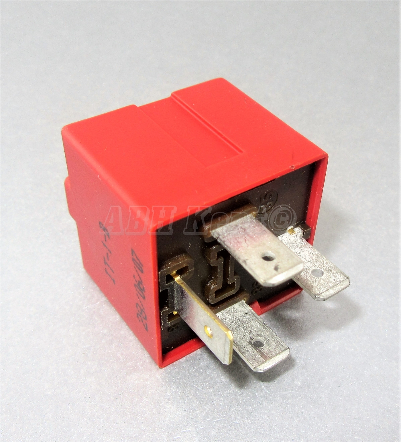 68-Saab 9-3 9-5 9-7 9-3X Engine Management Multi-Use 4-Pin Red Relay GM ...