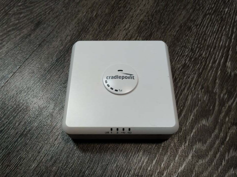 Cradlepoint CBA850 CAT6 4G LTE Mobile Broadband Router S4A452A (Multi ...