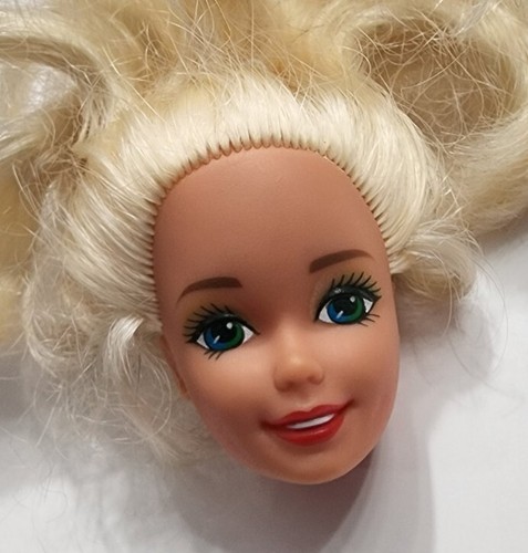 BARBIE HEAD ONLY BLONDE BLUE-GREEN EYES RED LIPS 1990s REPLACEMENT OR ...