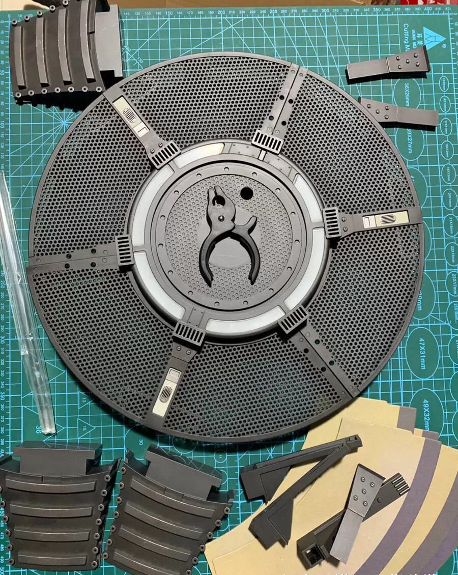 Hot Toys HT 1/6 Tony Stark Base Stand Custom Figure Iron Man 3 LED ...