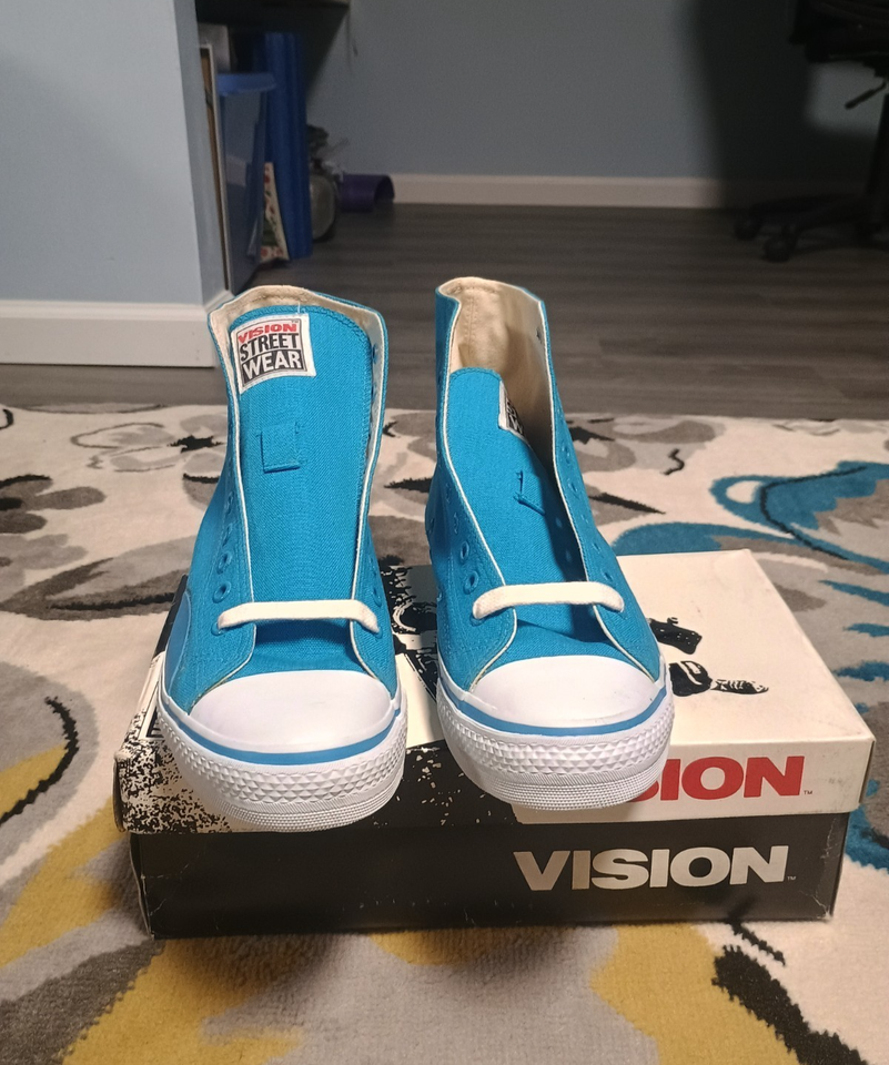 Vision street wear skateboard Shoes Size 11 nos gator deck wheels mens ...