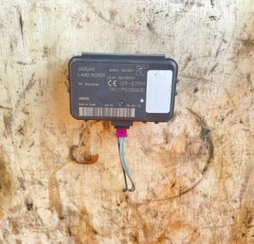 Genuine Jaguar XF X250 3.0L Radio Receiver Control Module AH4215K602BC ...