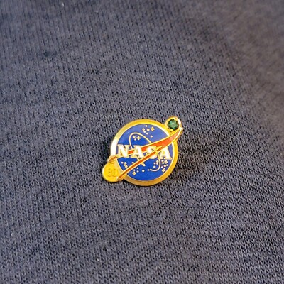 ORIGINAL VINTAGE 10K GOLD NASA 30 YEAR SERVICE PIN | eBay
