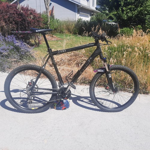 Trek 4300 Mountain Bike XL Aluminum 26” Shimano Updated Modern ...