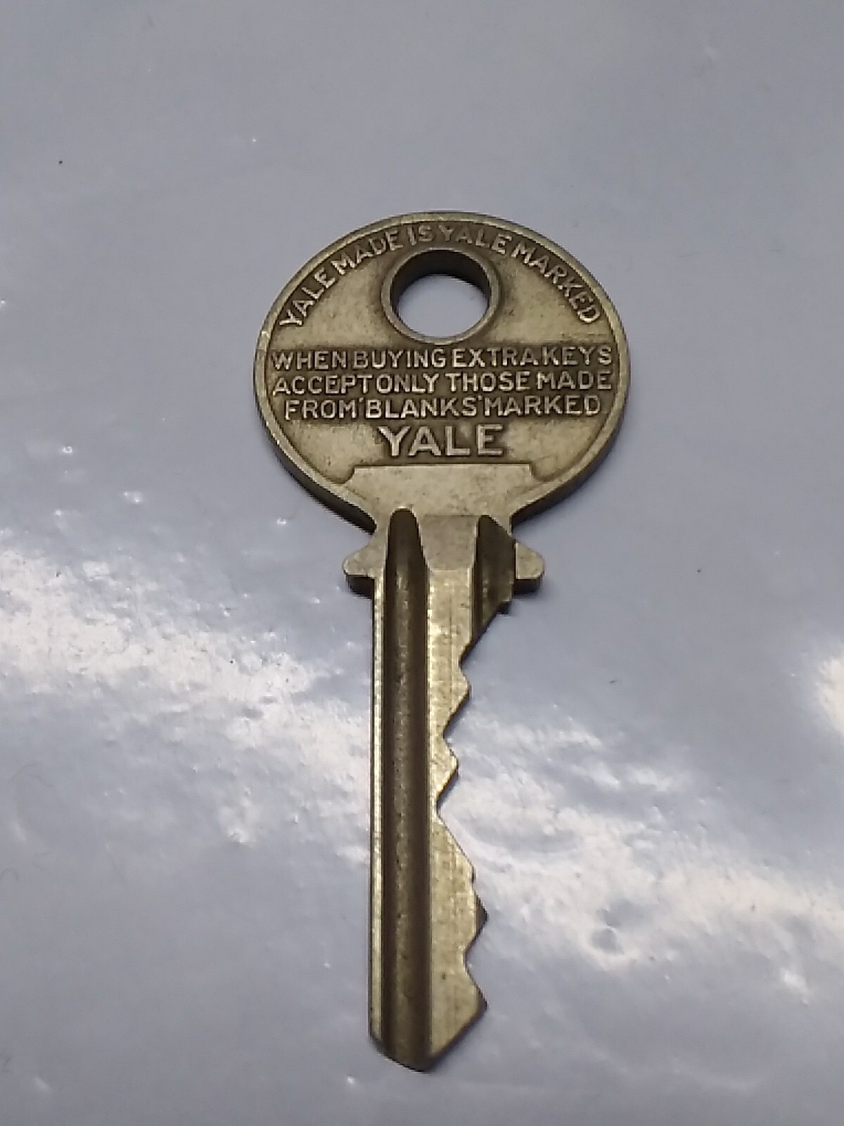 The Yale & Towne MFG Co. # 2646 Trunk Padlock Lock Key USA Antique Desk ...