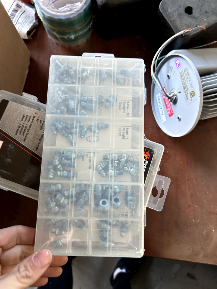 Performance Tool W5215 70-Piece Grease Fitting Assortment *BRAND NEW ...