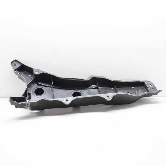 Volvo Xc90 2016 Right Fender Mounting Bracket 31391778 Sun743 for sale ...