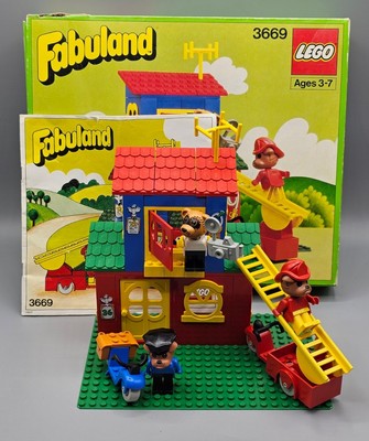 VTG 1982 Lego Fabuland Fire and Police Headquarters #3669 w/Box ...