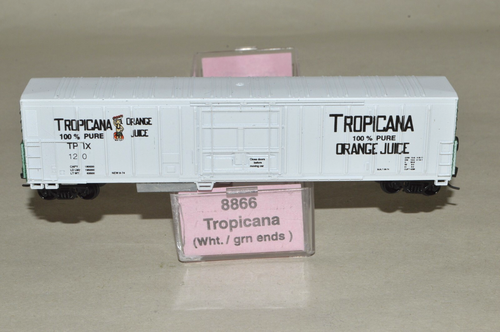 N scale Roundhouse Tropicana Orange Juice 57' reefer car train w/ MTL's ...