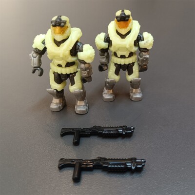 LOT 2 RARE HALO CLASSIC MEGA BLOKS UNSC MARINE ACITON FIGURE TOY GIFTS #39 | eBay
