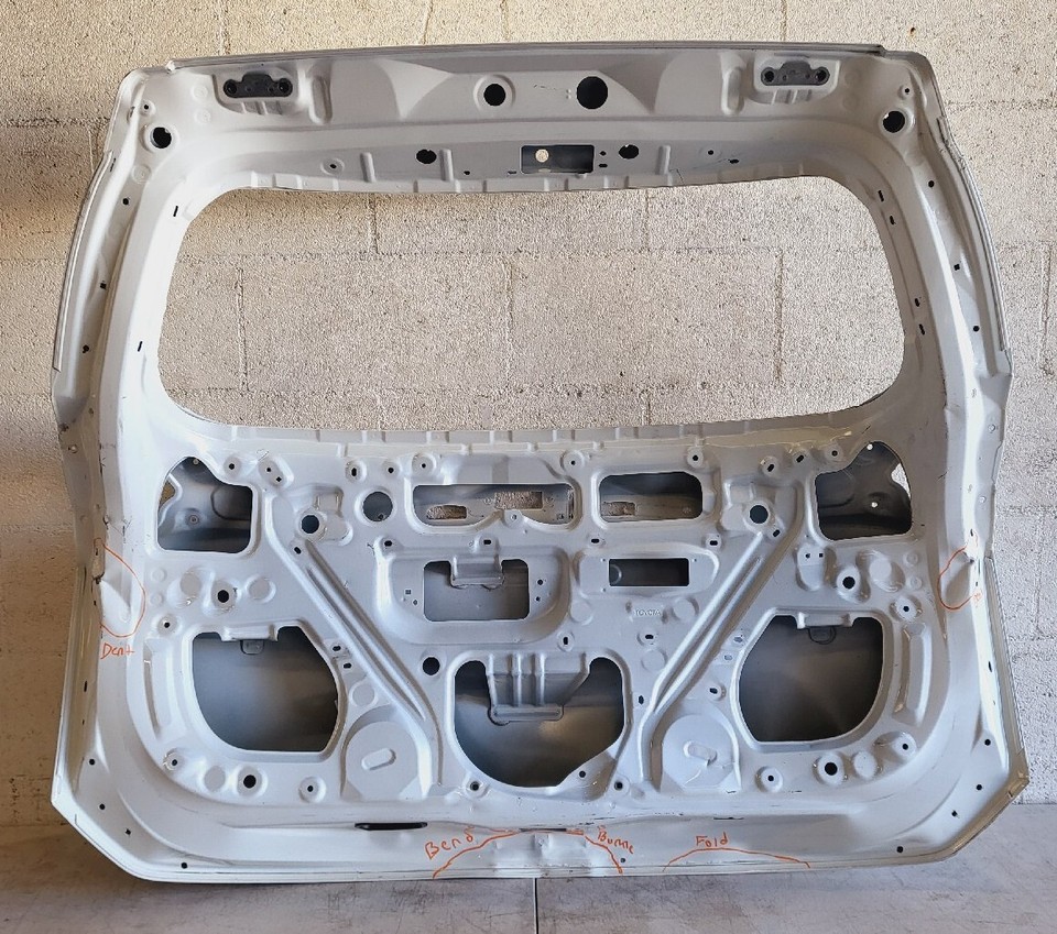 2016 2018 TOYOTA RAV4 RAV-4 LIMITED HYBRID REAR TAILGATE LIFTGATE HATCH ...