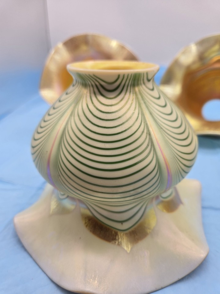 4-Steuben Style Art Glass Lamp Shades w/Pulled Feather Design & Aurene ...