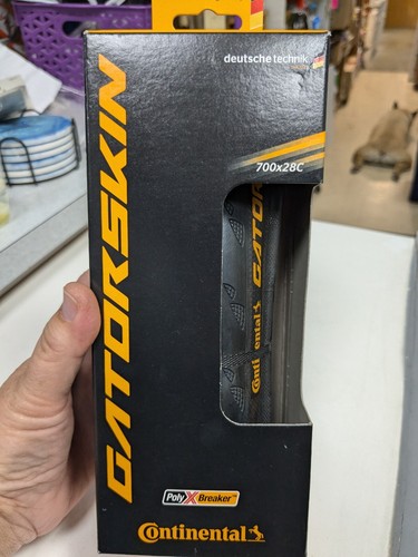 Continental Gatorskin 700x28 Folding Tire UPC 4019238581430 | eBay