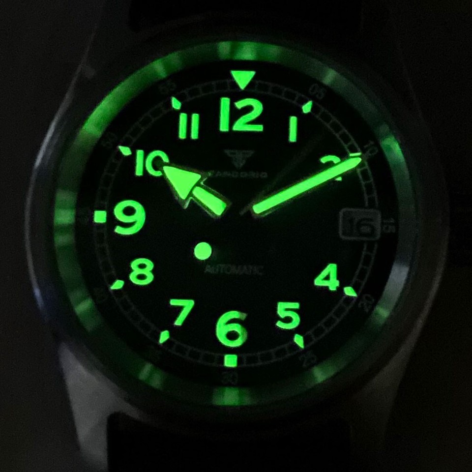 36MM Green Dial NH35 200M Diver Mechanical Men Watch Super Lume Glass ...