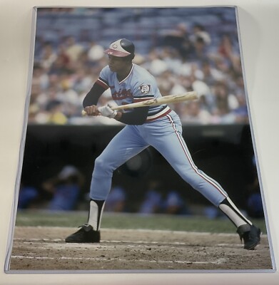 Rod Carew Hof Minnesota Twins 16x20 Photograph Photo Batting Baby Blue